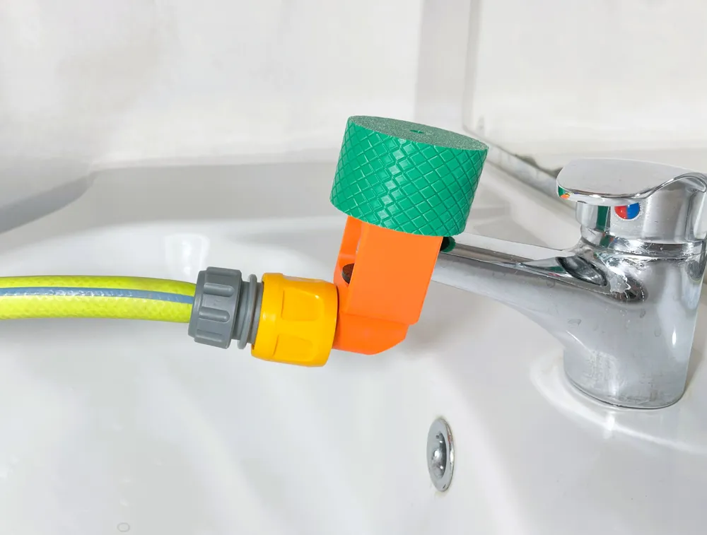 Universal Indoor Faucet Adapter for Garden Hose v2 by Singh Design ...