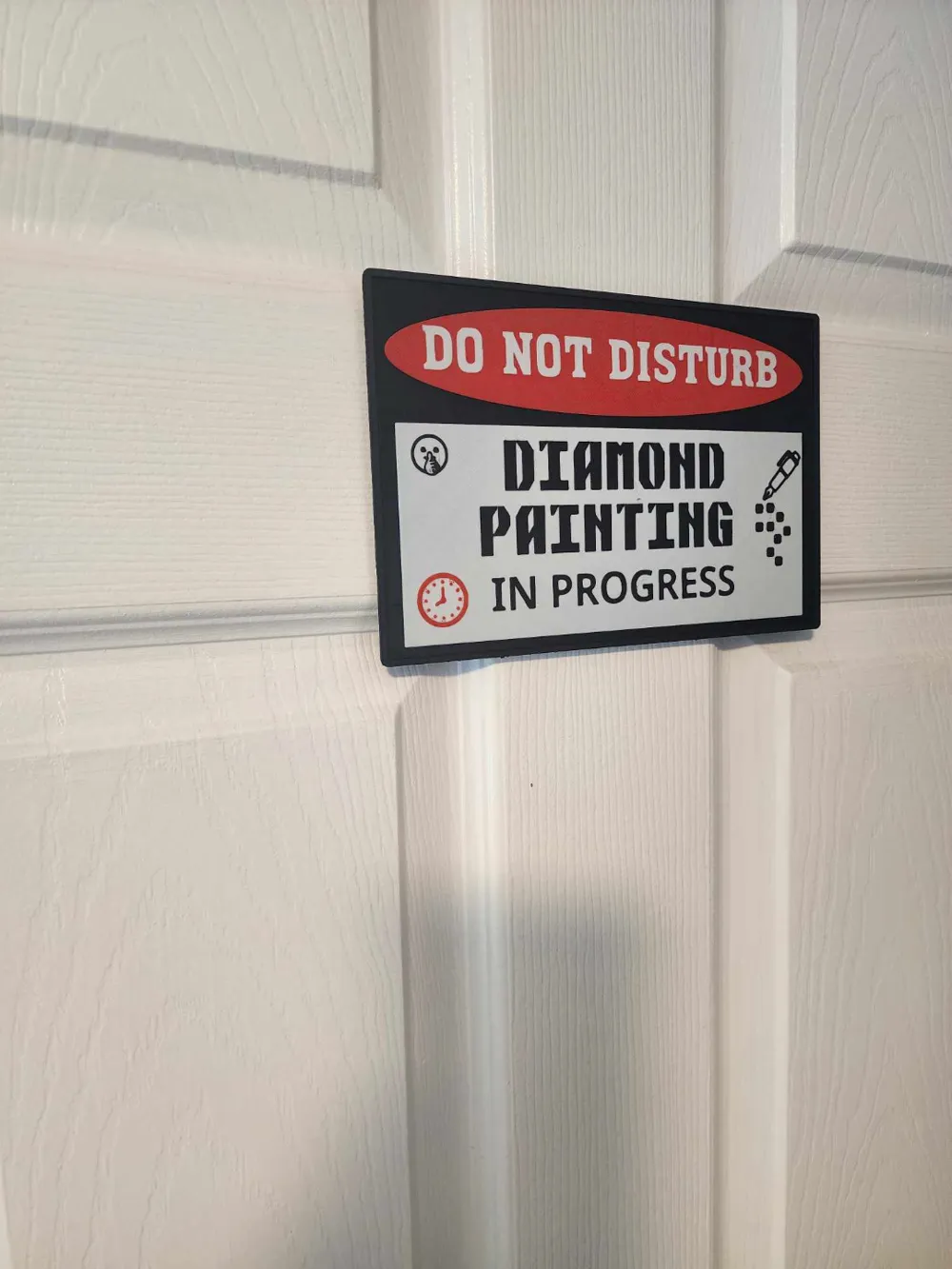 "Do Not Disturb / Diamond Paining in Progress" by Kay - MakerWorld