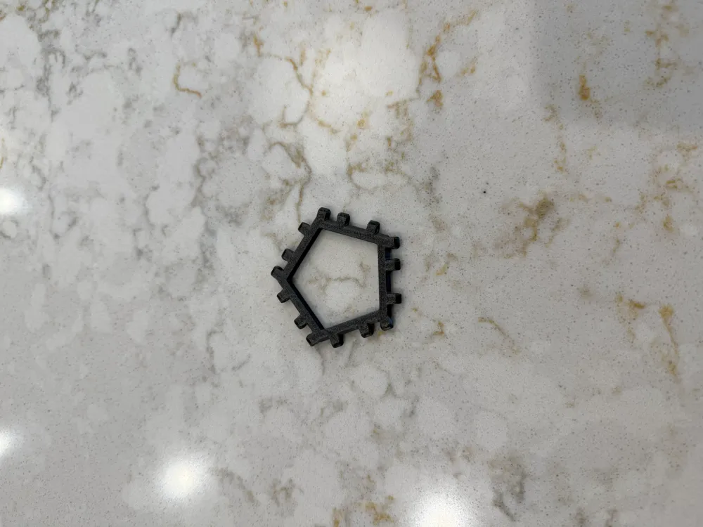 Geometric Building Set - Snap-Together Pentagons by Yoans - MakerWorld