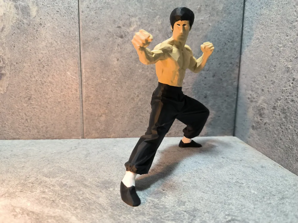 Bruce Lee in Low Poly - Free 3D Print Model - MakerWorld