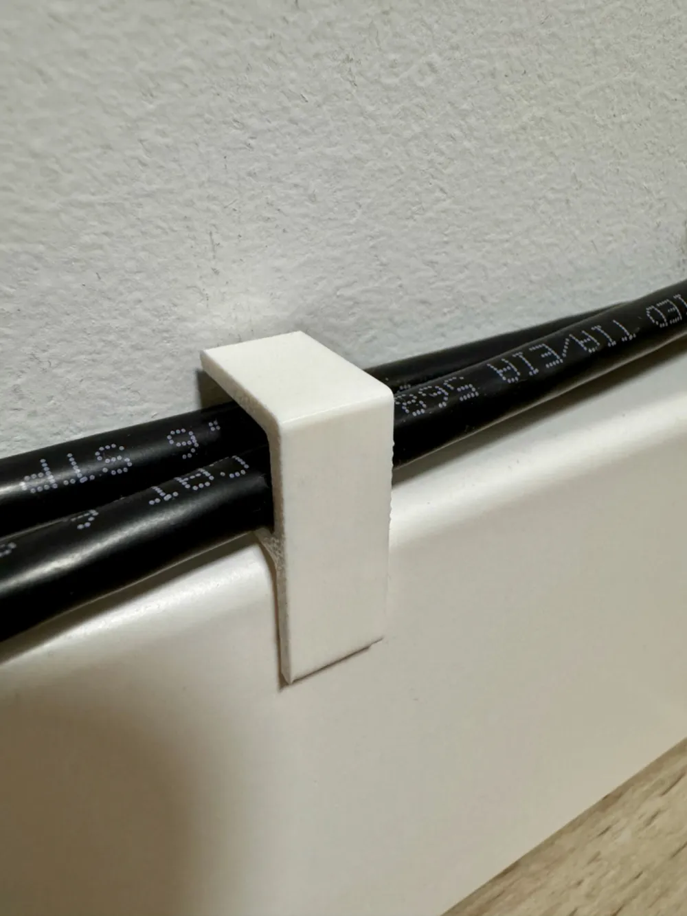 Skirting Board Cable Holder by jqnrios - MakerWorld