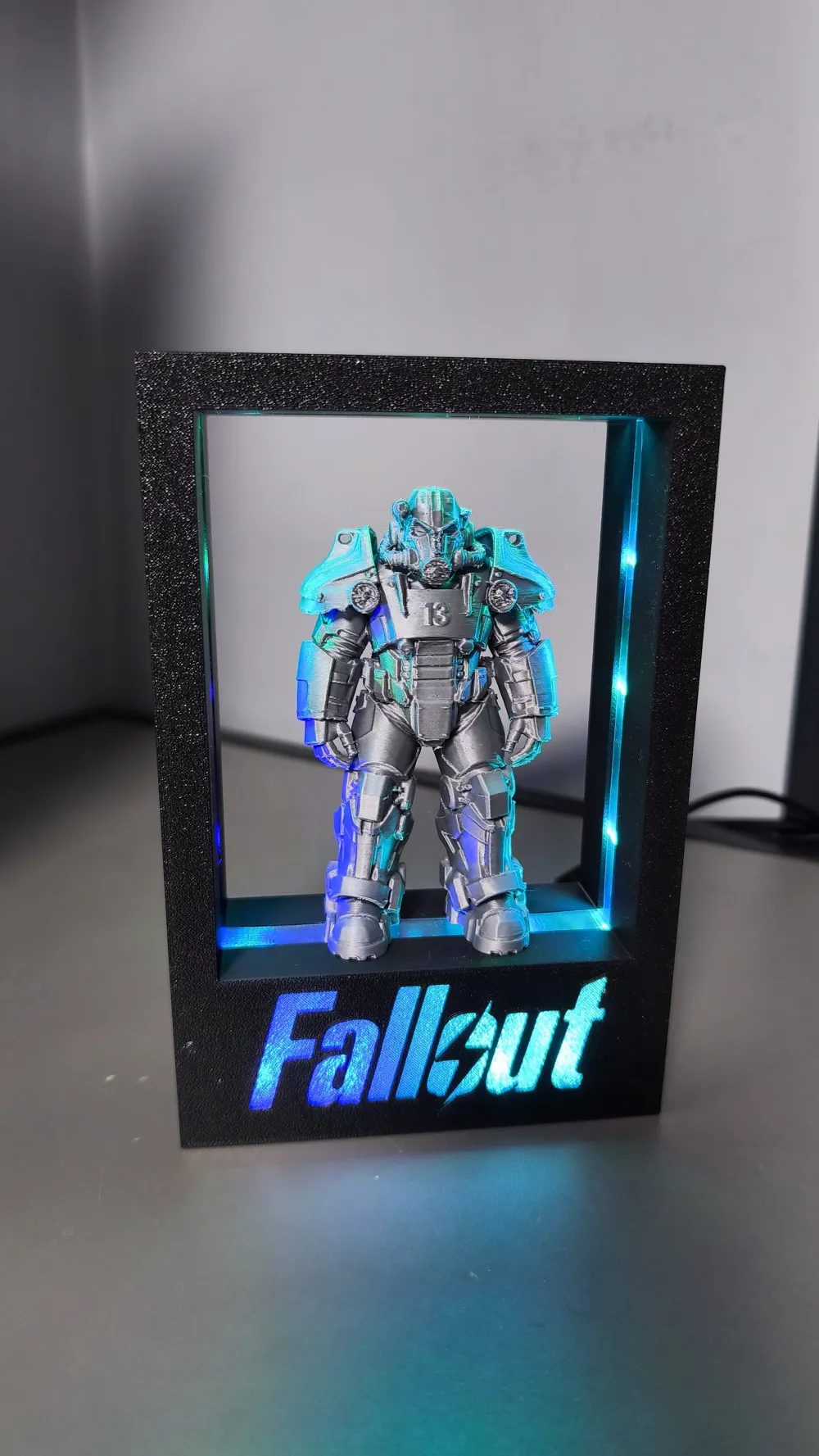 Fallout T-60 LED Stand for Power Armor Figures - Free 3D Print Model ...