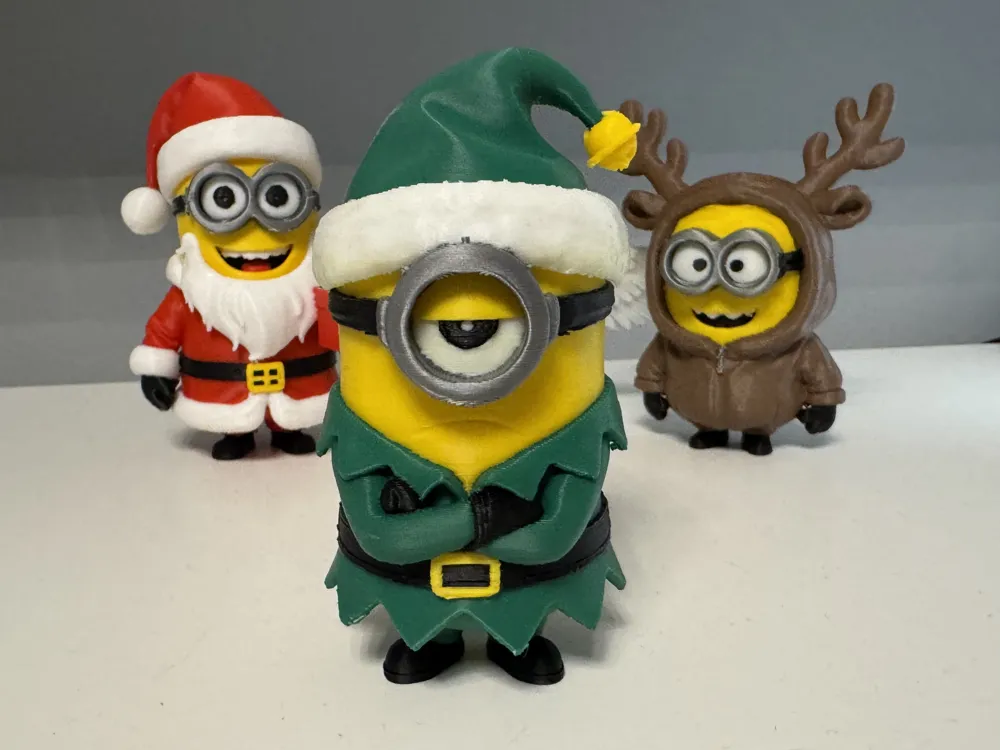 Stuart the grumpy X-mas Elf- Minion - Free 3D Print Model - MakerWorld