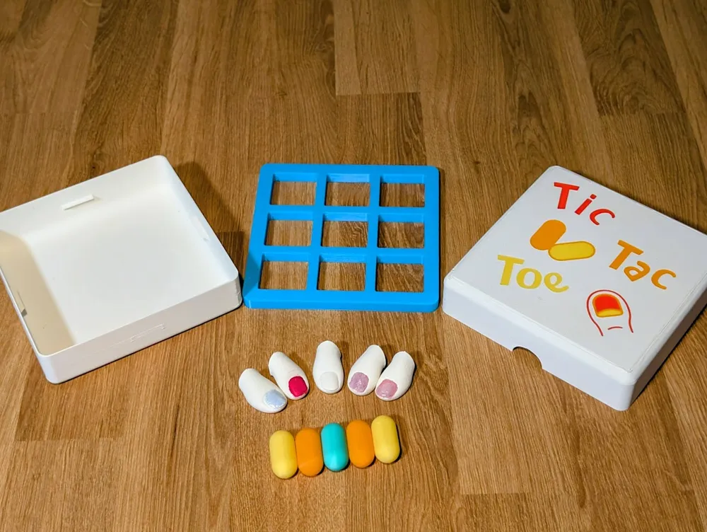 The actual Tic Tac Toe (with travel box) by G__W__ - MakerWorld