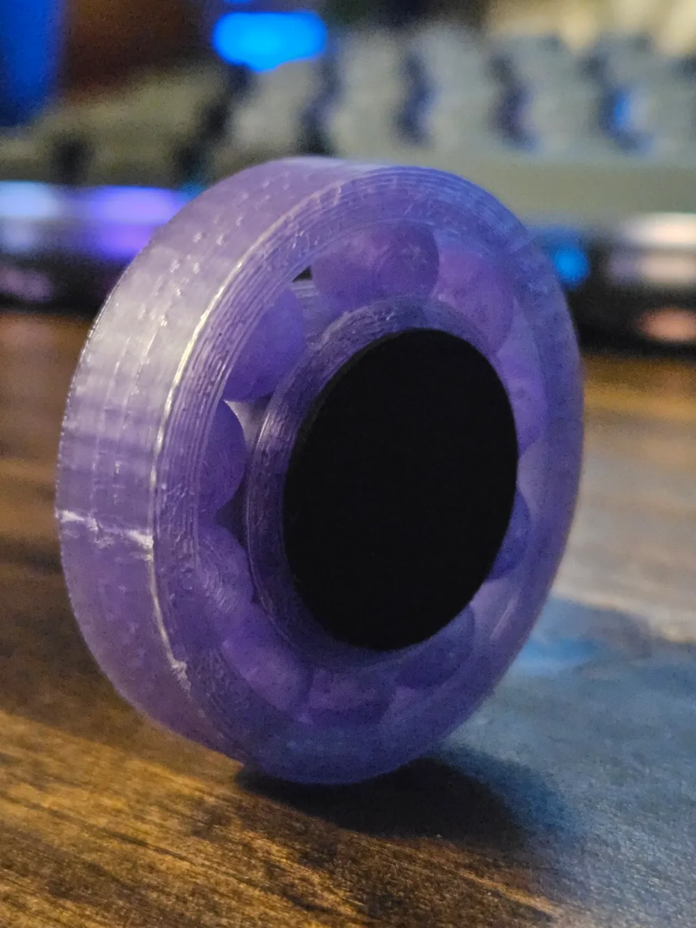 Bearing Cap For Ball Bearings by Quartz_ - MakerWorld