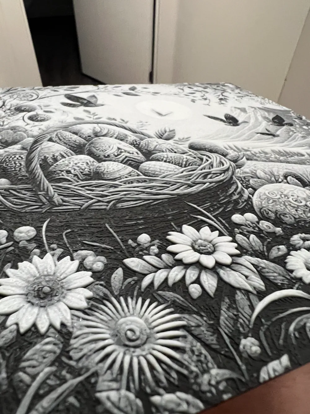 Easter Basket Art Hueforge by RP47 Designs - MakerWorld