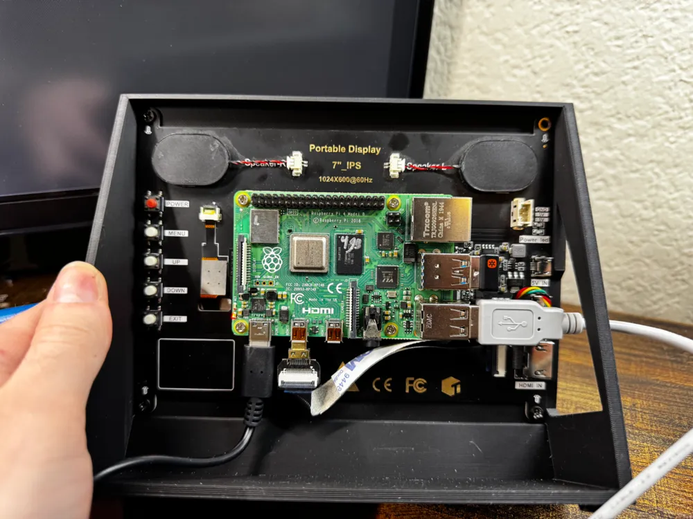 PiTop - 7" IPS Pi Screen Kiosk by wesyarberMakerWorld: Download Free 3D ...