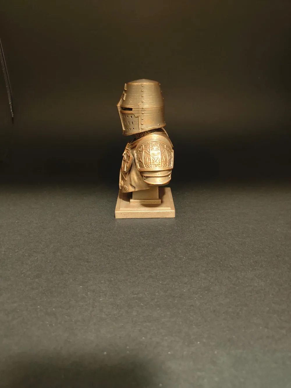 Ancient Templar Knight Bust - Free 3D Print Model - MakerWorld