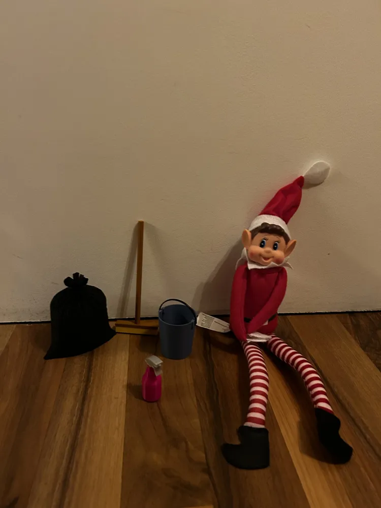 Elf's cleaning set - Free 3D Print Model - MakerWorld