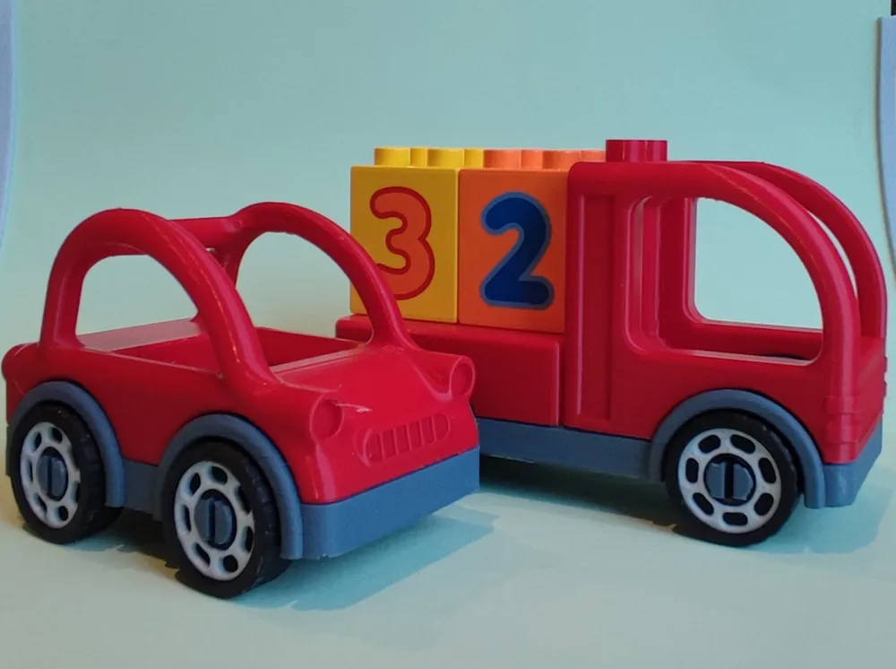 Duplo-compatible car coupé model kit by Thymen - MakerWorld