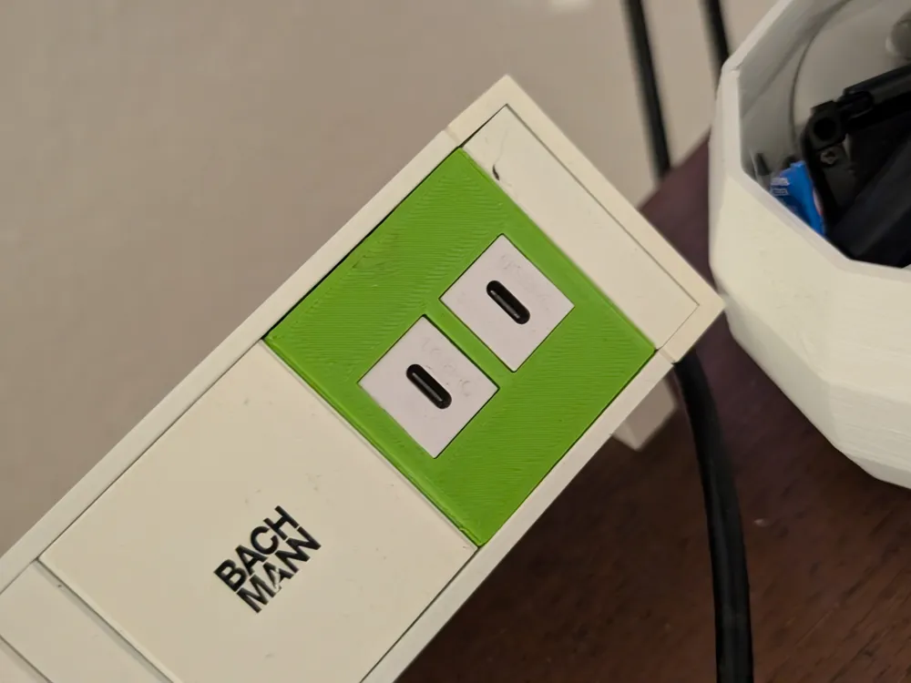 Bachmann Desk 2 Keystone mount by jhbruhn - MakerWorld