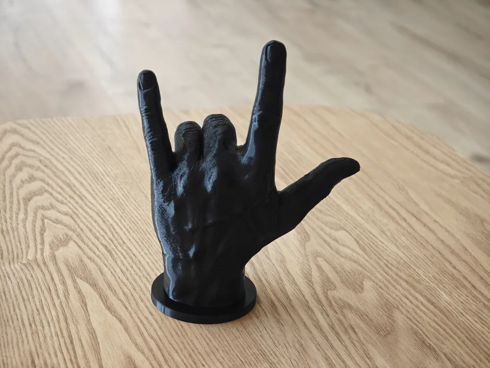 "Rock & Love" Hand Sign Statue (Real Texture) - Free 3D Print Model ...