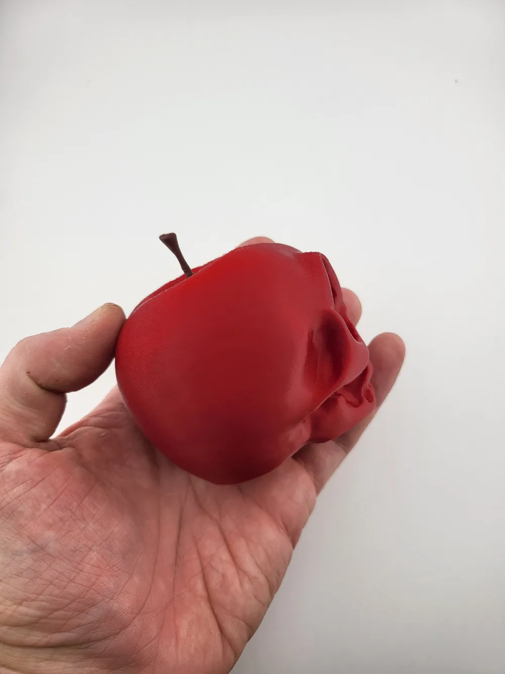 Poison apple skull snow white v1 by Mad power MakerWorld: Download Free ...