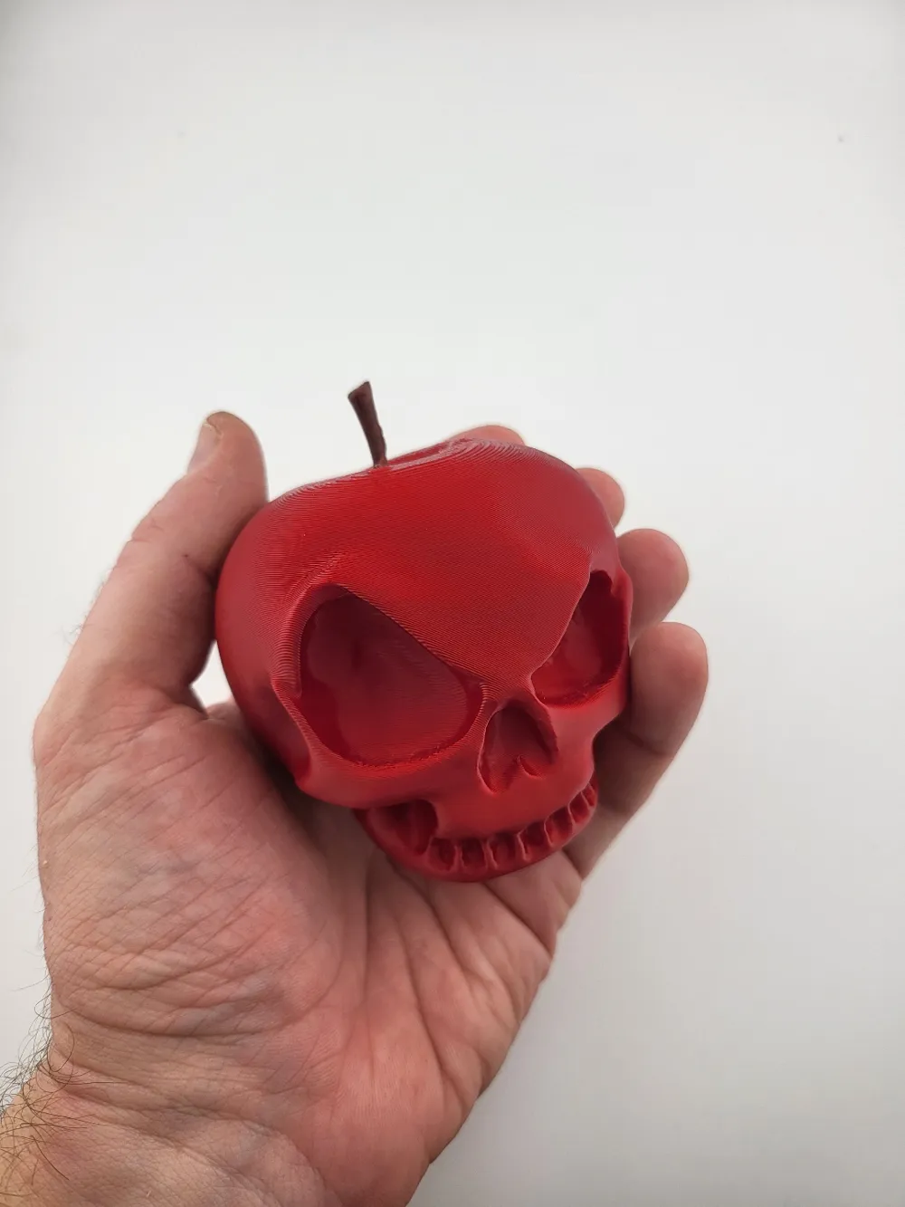 Poison apple skull snow white v1 by Mad power MakerWorld: Download Free ...