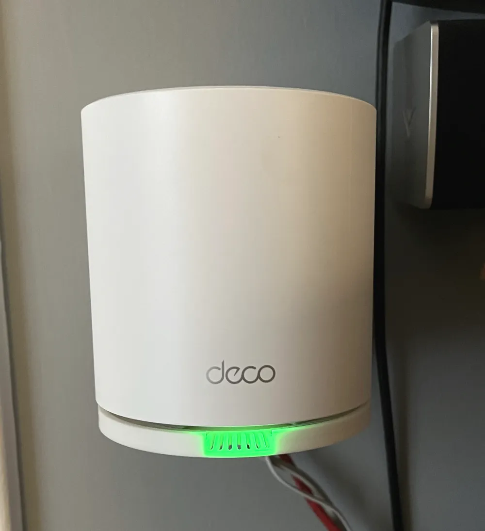 TP-Link Deco X55 Wall Mount by Tad Ghostal MakerWorld: Download Free 3D ...