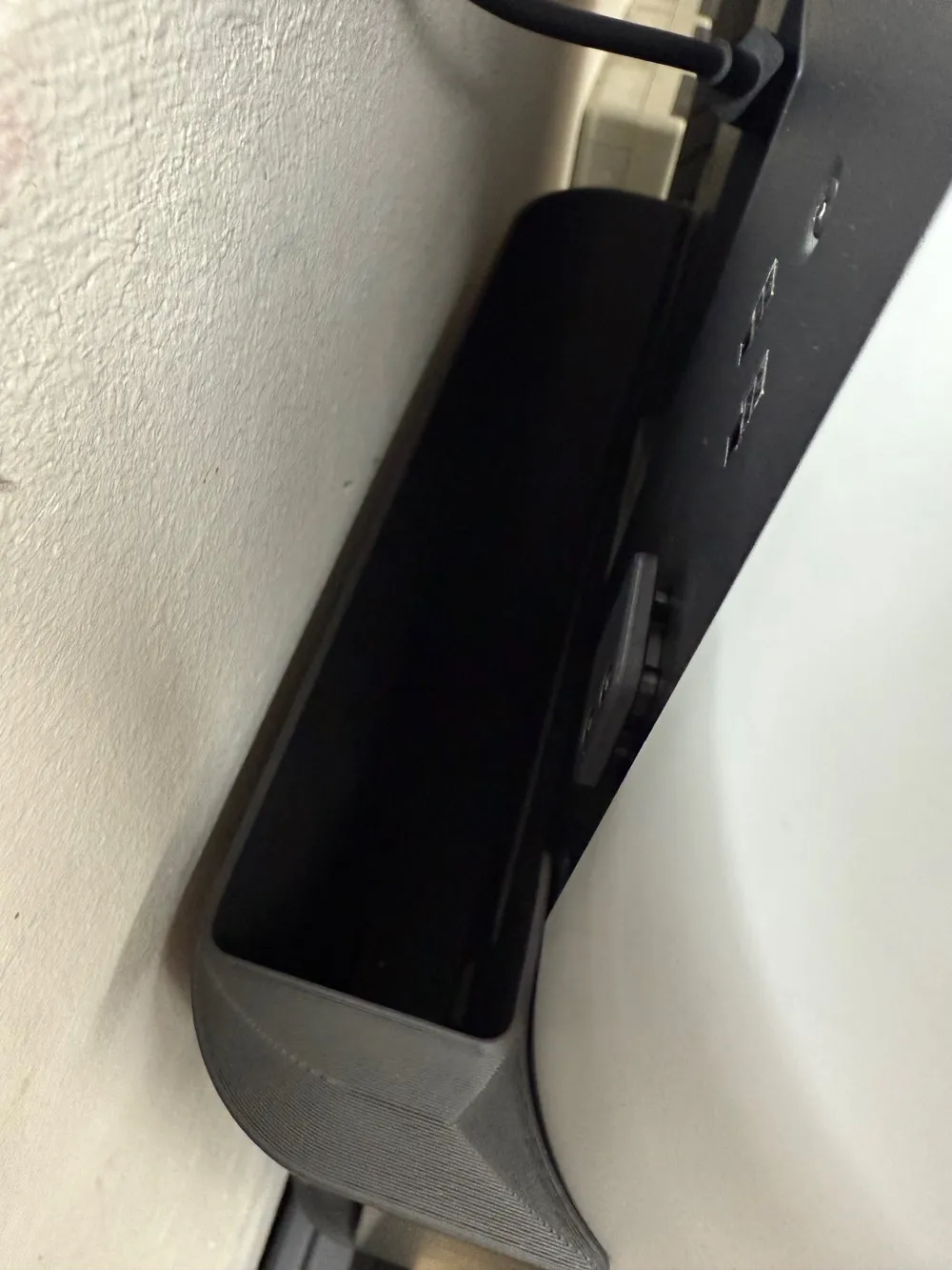 Poop chute, Poop, Waste bin, Trash can H2D by roger.rhbMakerWorld ...