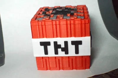 Minecraft TNT Box by Striderman1 - MakerWorld