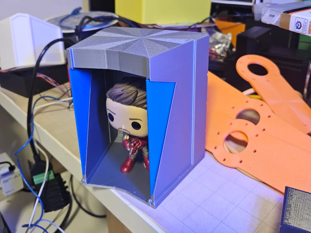 Boîtier d'Armure Iron Man pour Coin de Livre – Nomad Sculpt - Modèle d ...