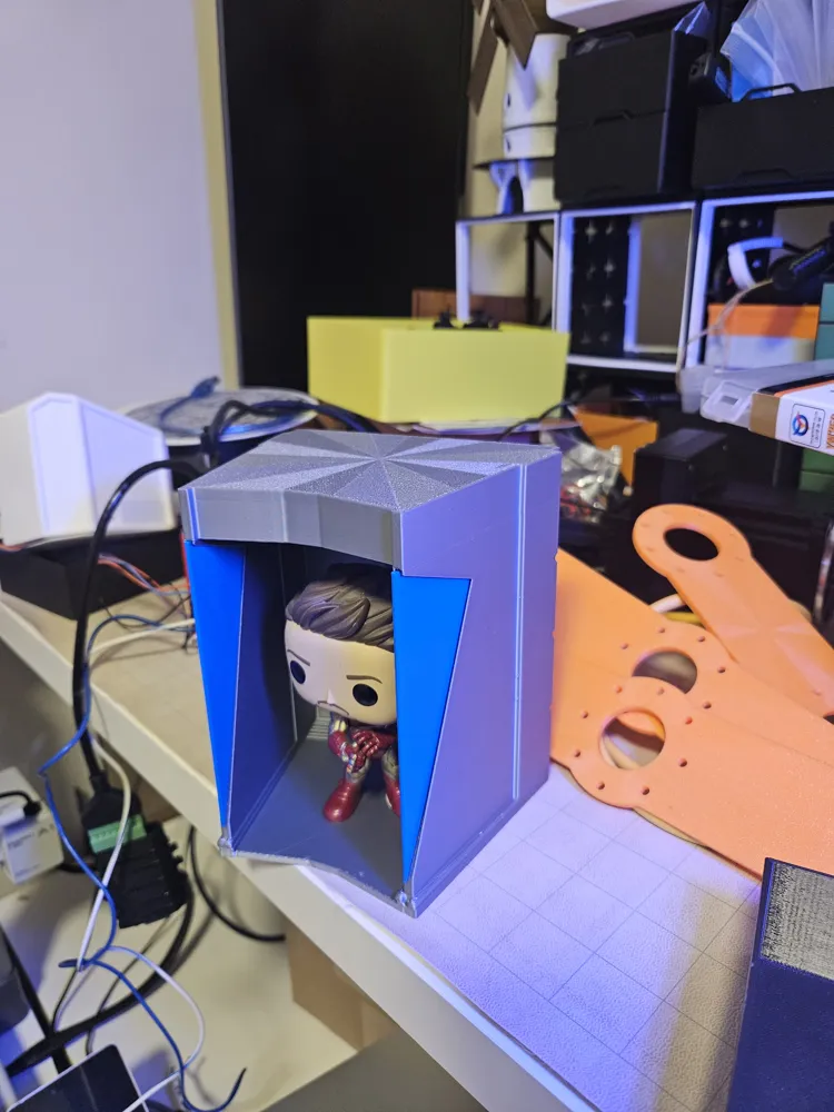 Boîtier d'Armure Iron Man pour Coin de Livre – Nomad Sculpt - Modèle d ...