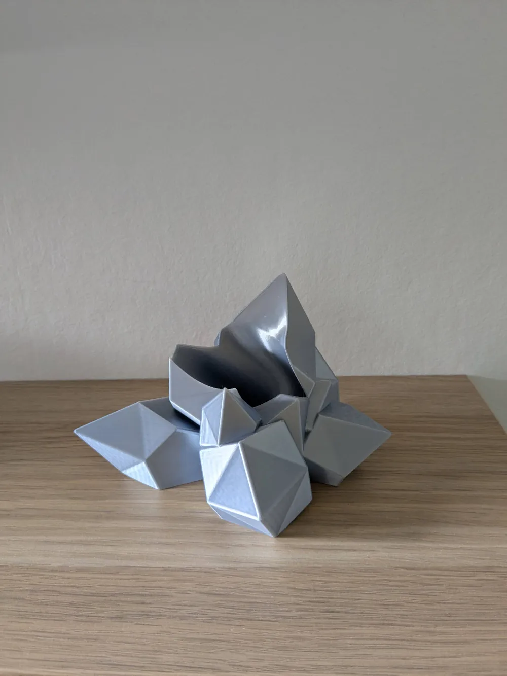 Nintendo Switch Pro Controller Stand / Crystal - Free 3D Print Model ...