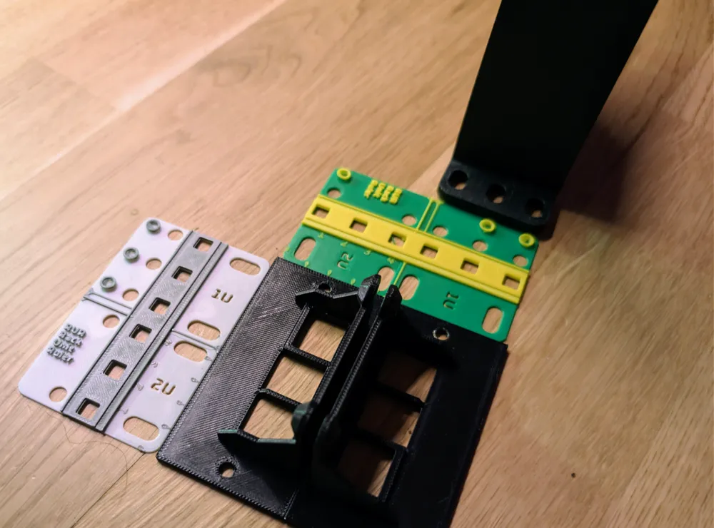 Rack Unit Ruler - wallet tool by veli MakerWorld: Download Free 3D Models