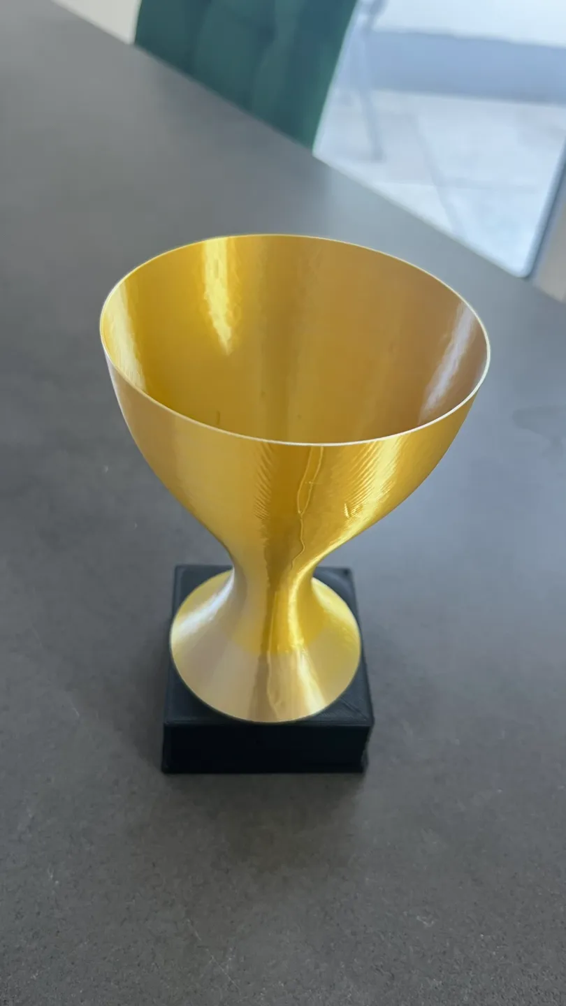 16cm Grand Trophy / 16cm große Trophäe by Mark - MakerWorld