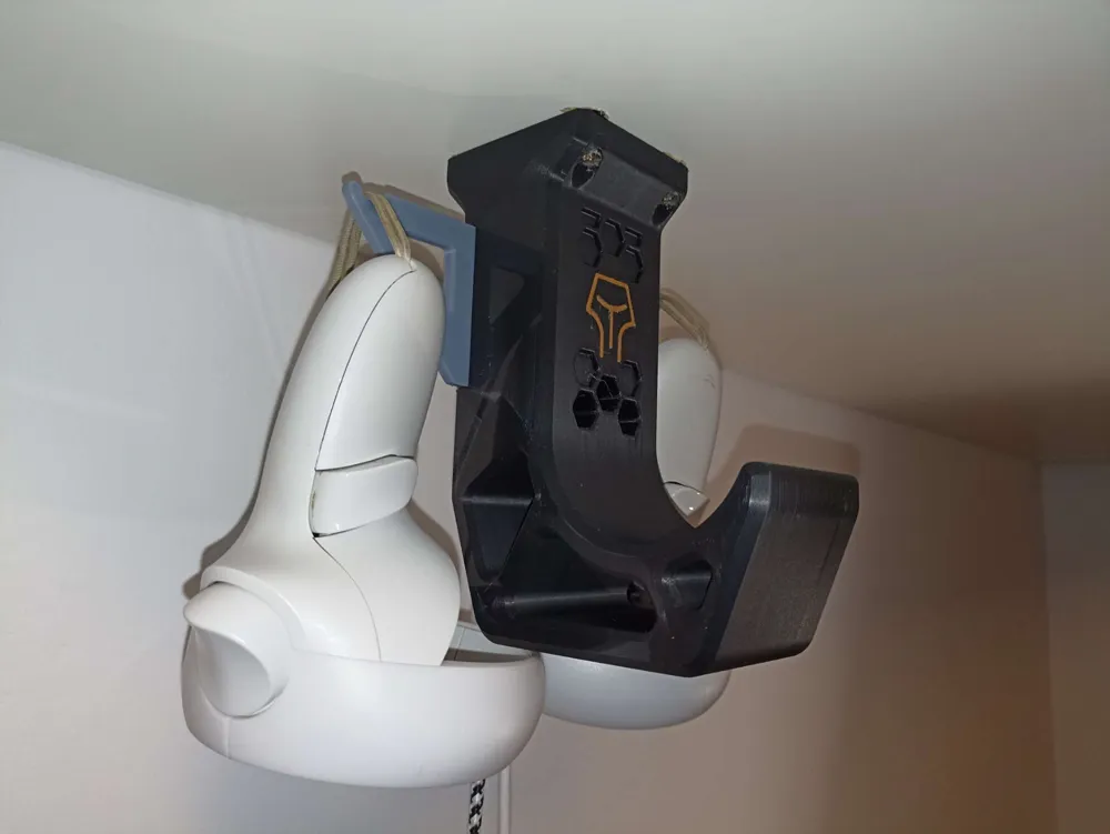 Storing hook for VR GearHead Quest 2 by KWSteel MakerWorld: Download ...