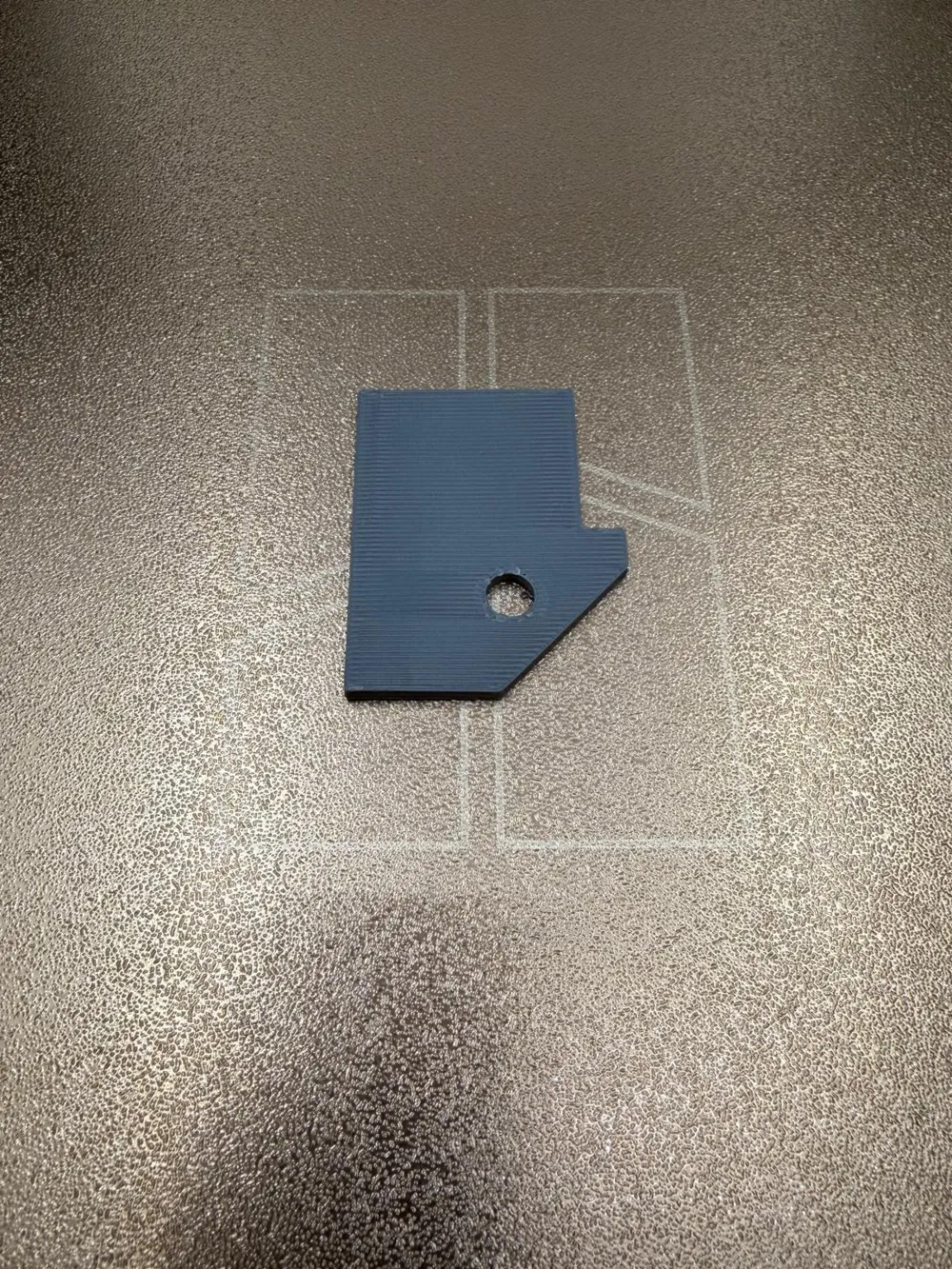 Healtech ES Eliminator 支架 宝马 R 1300 GS & GSA - 免费 3D 打印模型 - MakerWorld