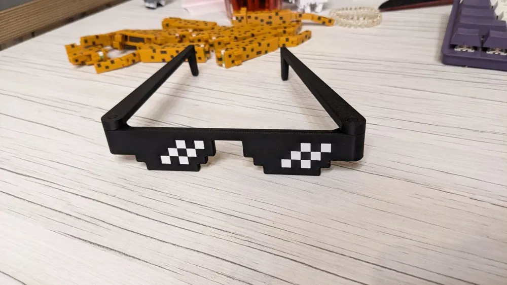Minecraft Sunglasses - Free 3D Print Model - MakerWorld