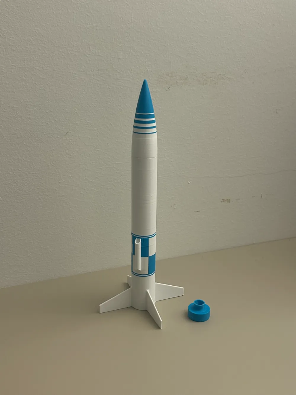 Cohete de azúcar por Antonio - MakerWorld