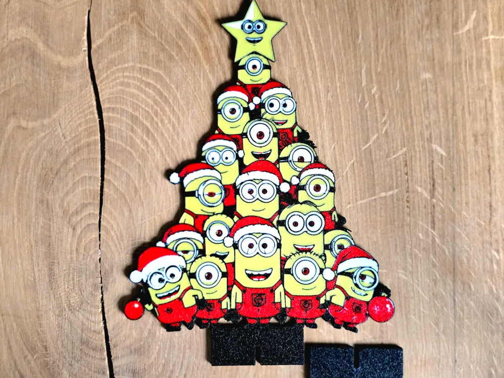 Christmas Minions Christmas tree stand decoration by Goomol DIY ...