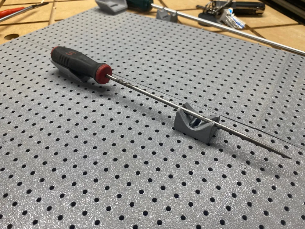 Screwdriver Holders - Tool Grid No Gaps - Free 3D Print Model - MakerWorld