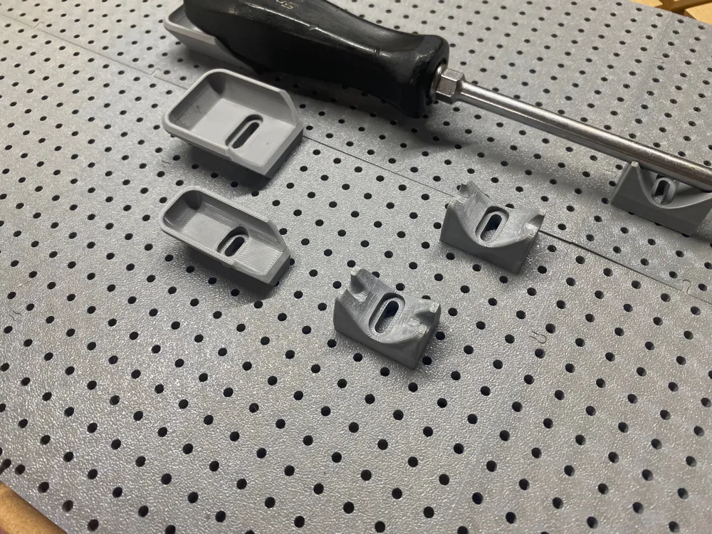 Screwdriver Holders - Tool Grid No Gaps - Free 3D Print Model - MakerWorld