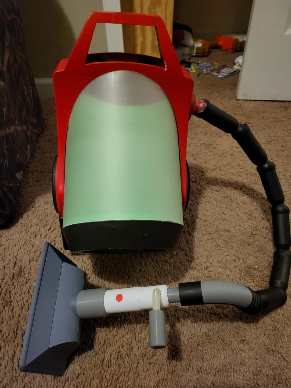 Luigi's Mansion Poltergust G-00 Shared by BroLockHolmes - MakerWorld