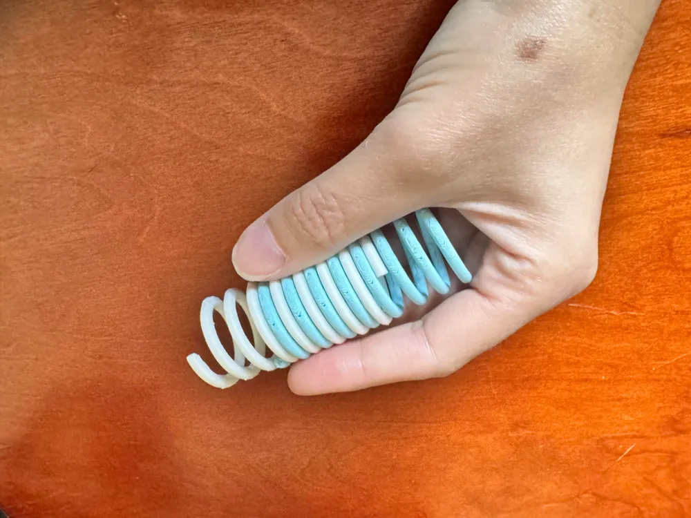 Bouncy Cat Spring Toy by Kopp3D MakerWorld: Download Free 3D Models