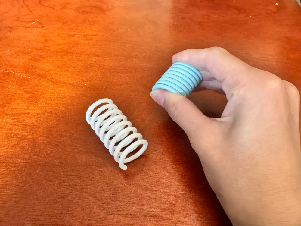 Bouncy Cat Spring Toy by Kopp3D MakerWorld: Download Free 3D Models