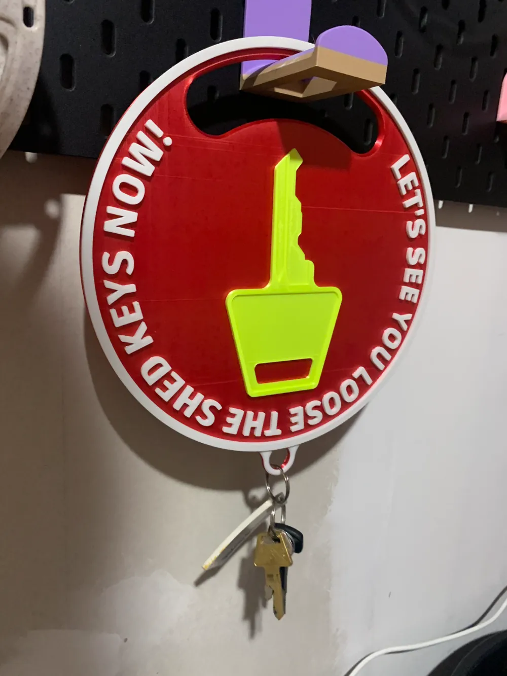 Obnoxious Key Chain by Zzz3DSelkirk - MakerWorld