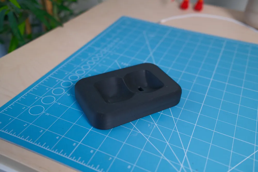 Sennheiser HDB 630 stand/dock headphones (charge!) - Free 3D Print ...