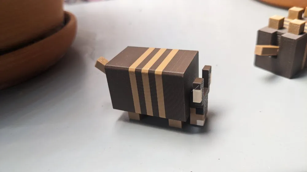 Minecraft Armadillo Articulated by kirimba MakerWorld: Download Free 3D ...