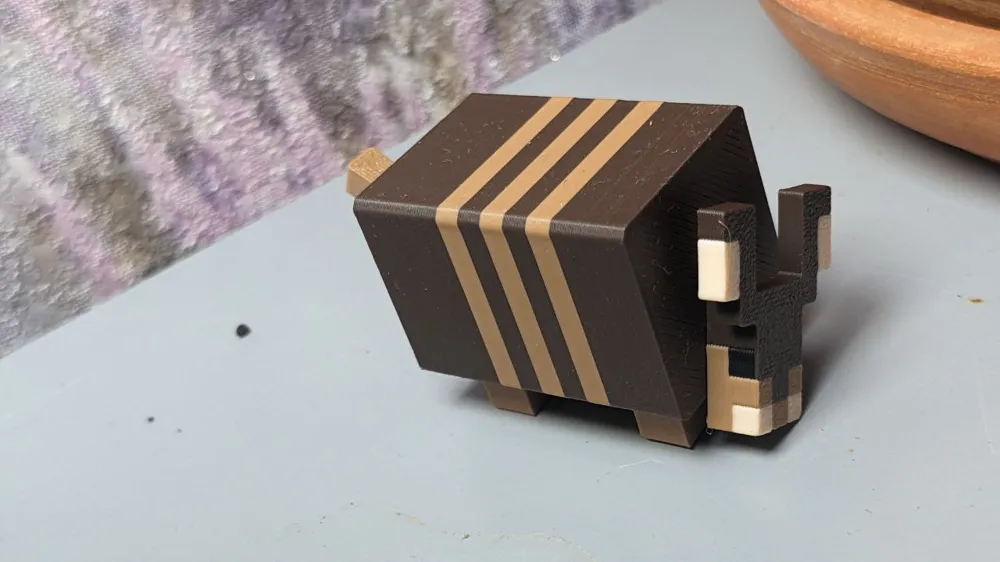 Minecraft Armadillo Articulated by kirimba MakerWorld: Download Free 3D ...