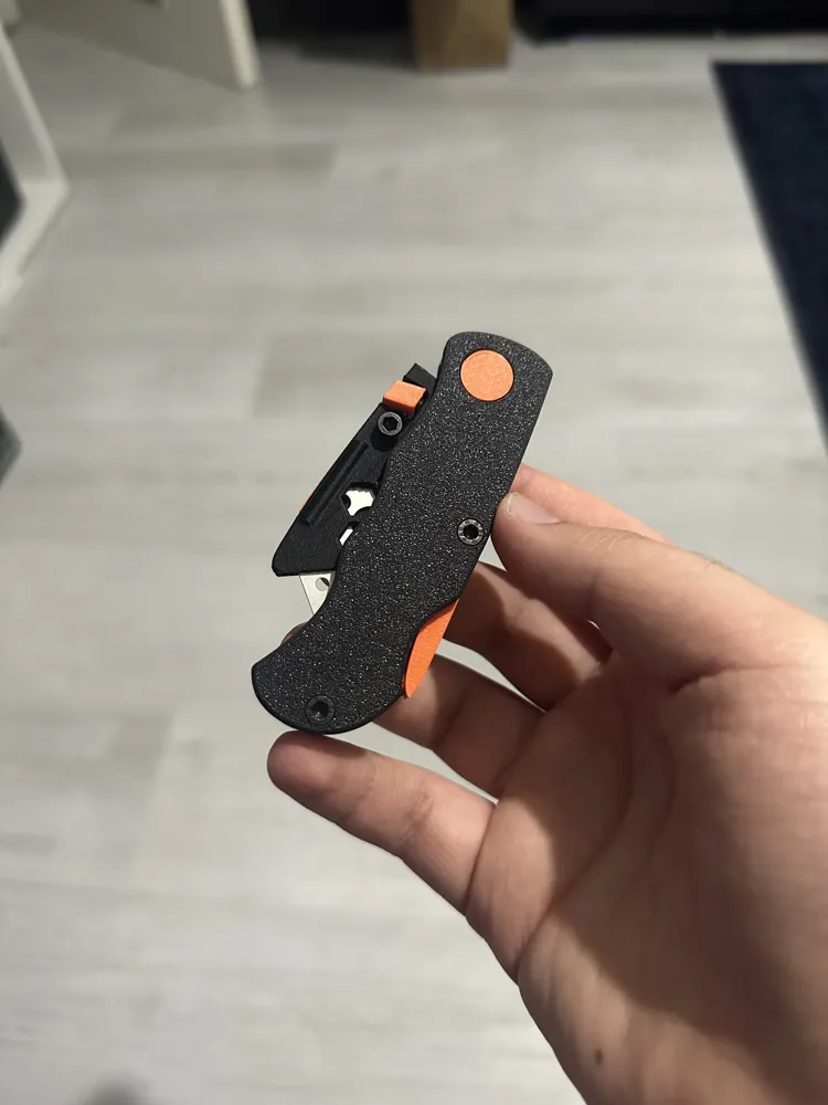 HEX FOLDING Razor Blade Box Cutter Utility Knife by OE3D MakerWorld ...