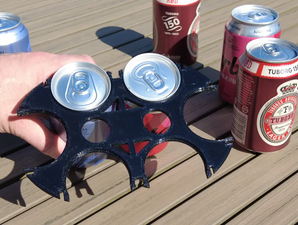 Holder for 4 or 6 cans. Simple and fast to print. by tupsyvejle ...