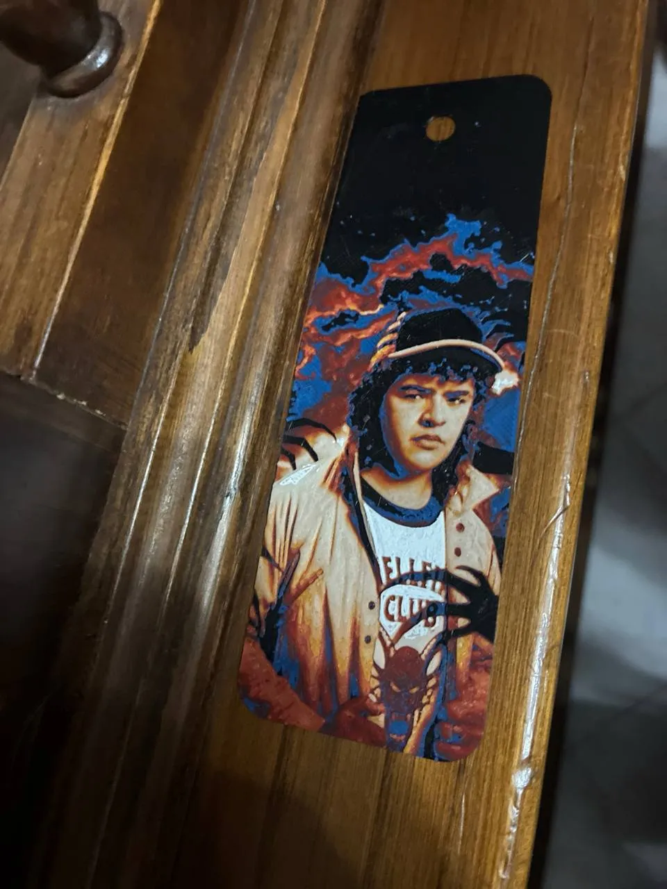 DUSTIN STRANGER THINGS BOOKMARK - Free 3D Print Model - MakerWorld