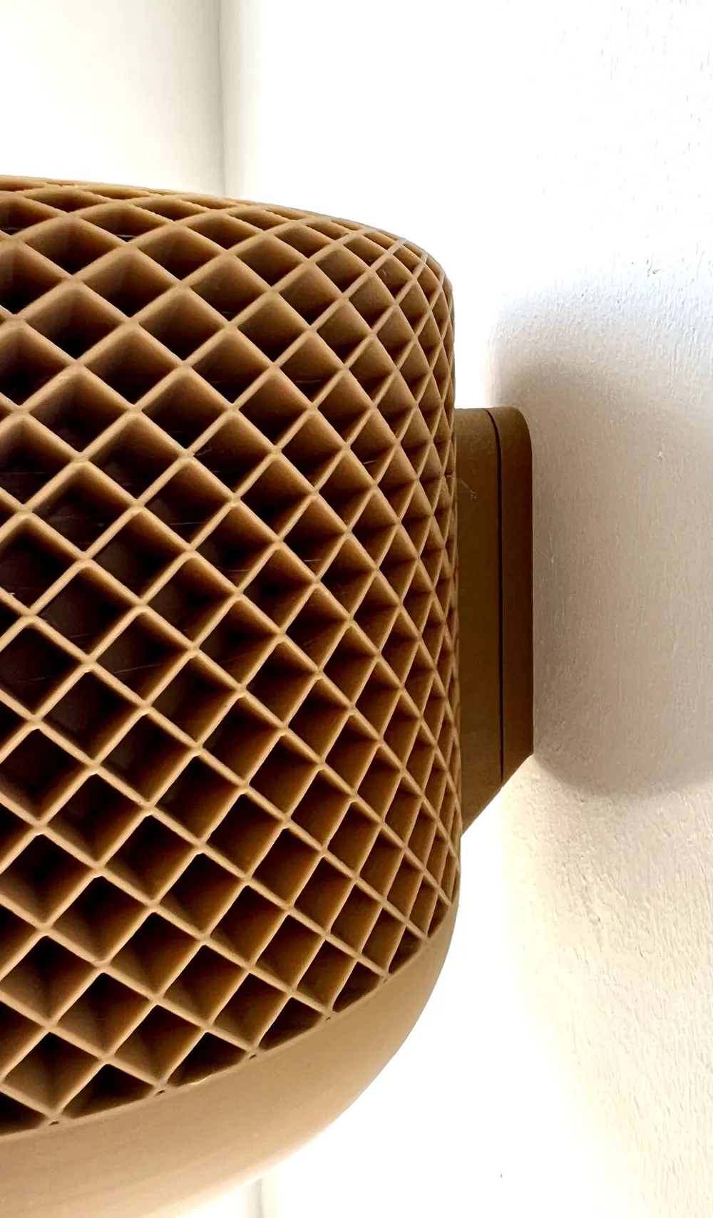 Wall Planter with Integrated Drip Tray LED - Free 3D Print Model ...