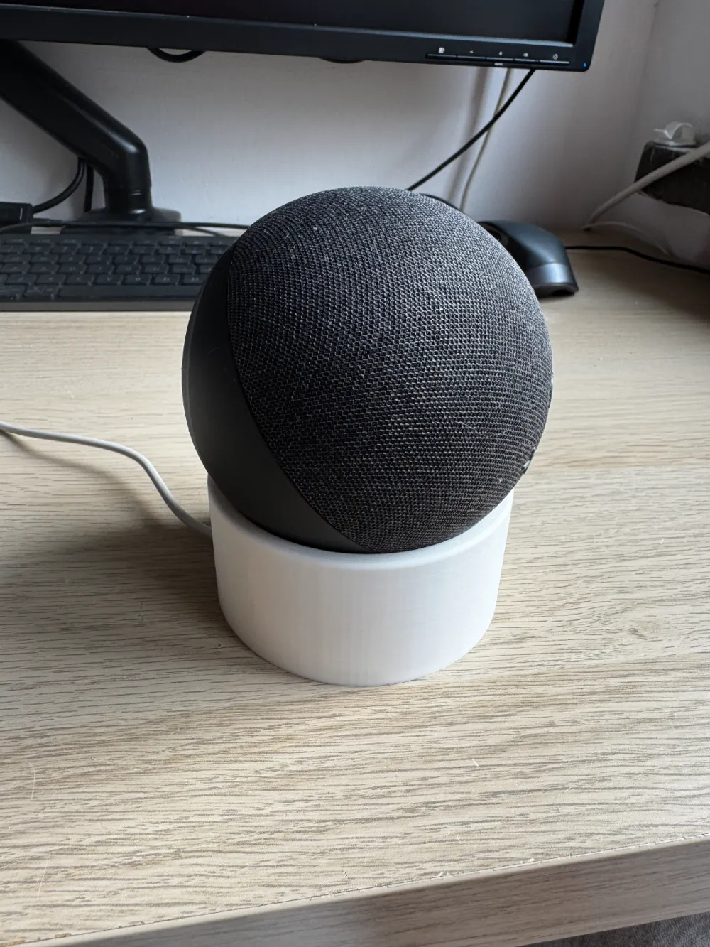 Alexa Echo Dot 5 vertical stand - easy high access by slajob - MakerWorld