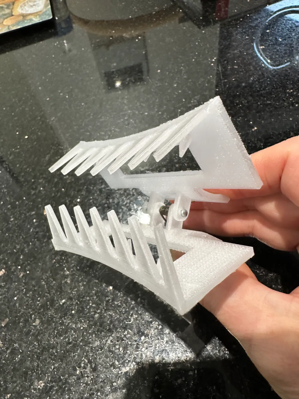 Large Hair Clip - Free 3D Print Model - MakerWorld