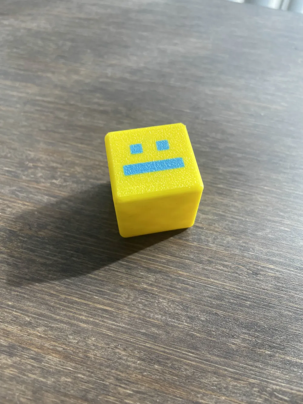 Geometry Dash Cube (Flush Eyes) Remixed by apples218 MakerWorld ...