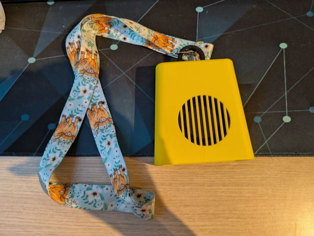 Cowbel Fursuit fan by Momo - MakerWorld