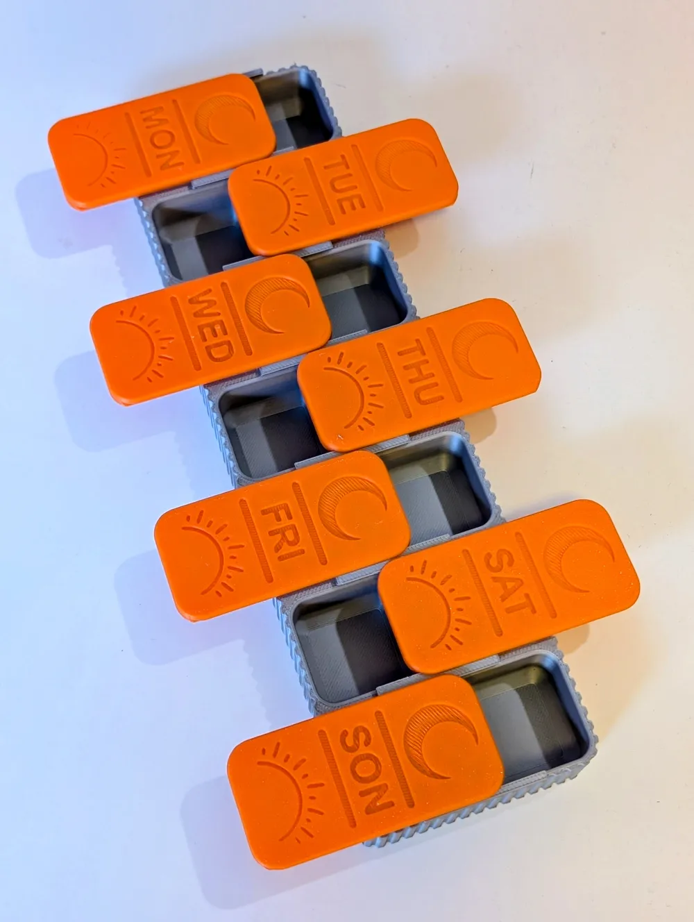 Weekly Pill Organizer,Pill Box – Morning & Evening - Free 3D Print ...