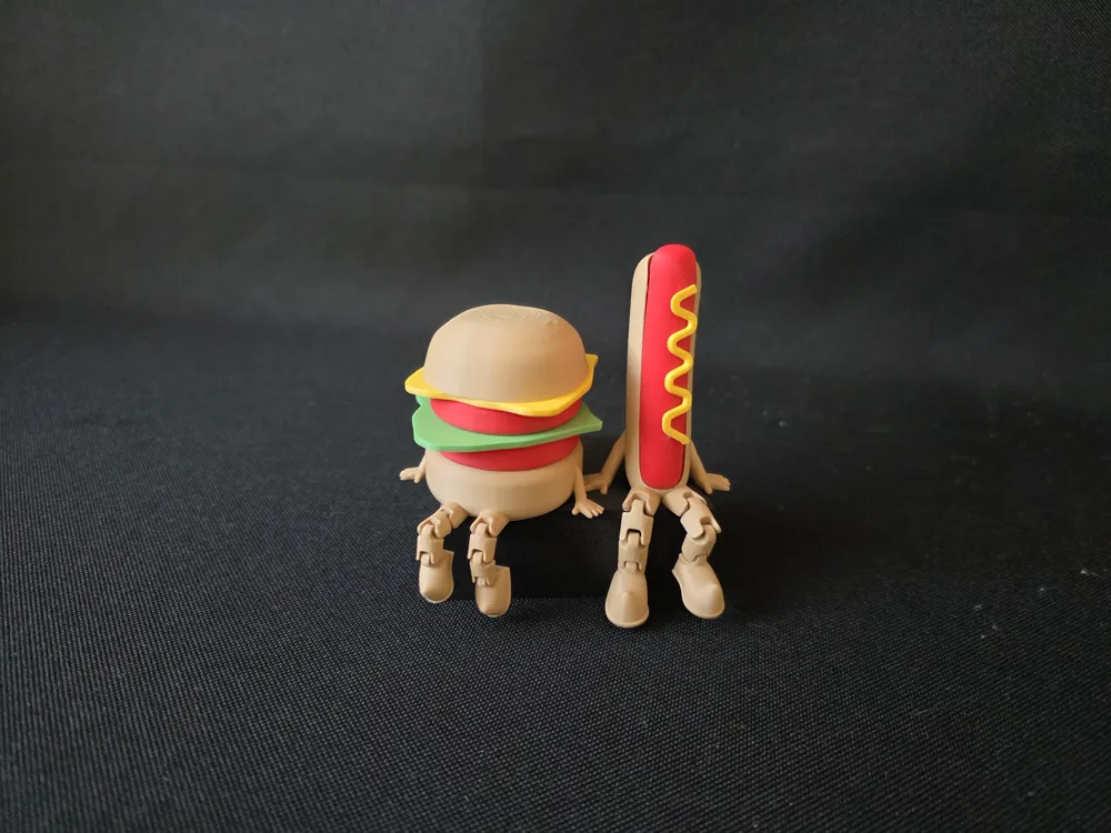 Articulated Flexi Hotdog Buddy by Ireality MakerWorld: Download Free 3D Models